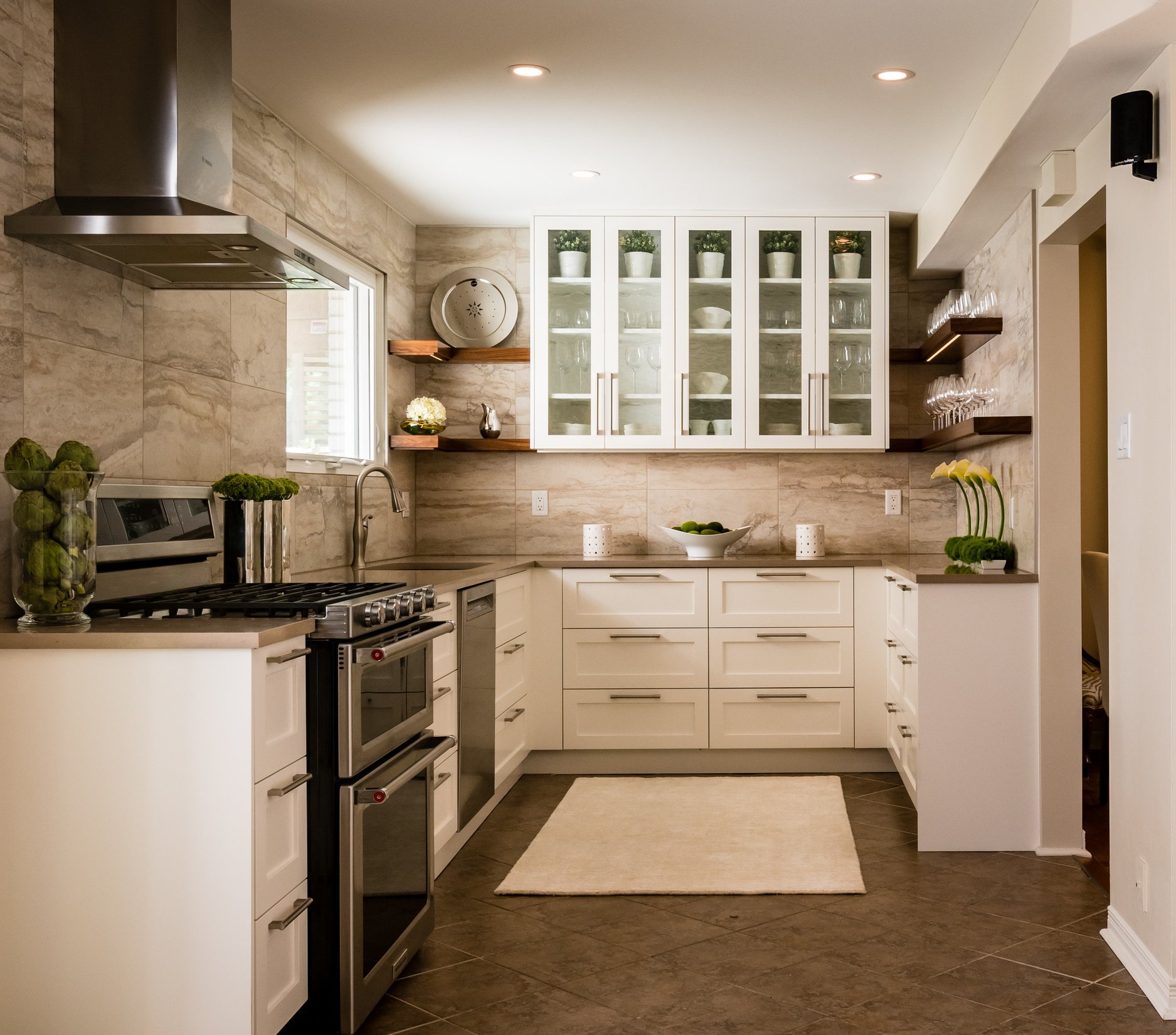 The difference between IKEA SEKTION and AKURUM Kitchens